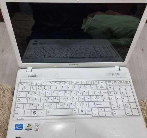 Ноутбук Toshiba satellite c660