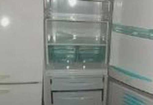 Уплотнительная резинка на холодильник Thomson BFC3