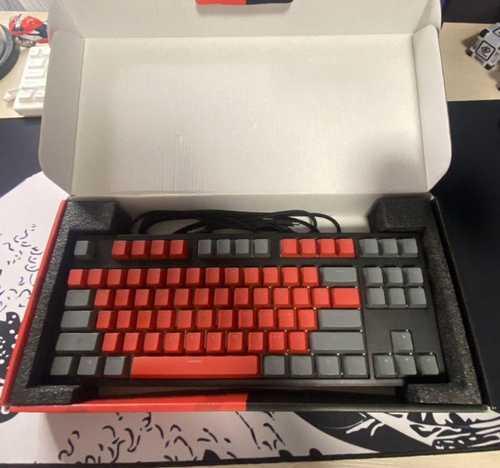 Keyrox tkl classic red square