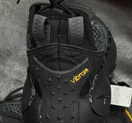 Крутые кроссовки Reebok Zig Kinetica 2 Gore Tex
