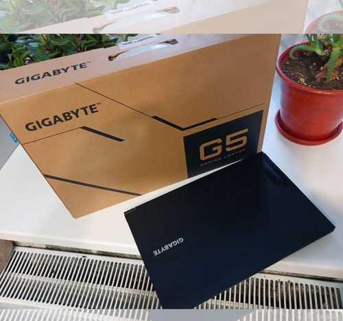 Игровой ноутбук Gigabyte G5 (4050/i5)