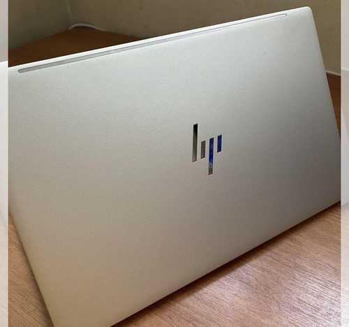 Ноутбук HP envy 13