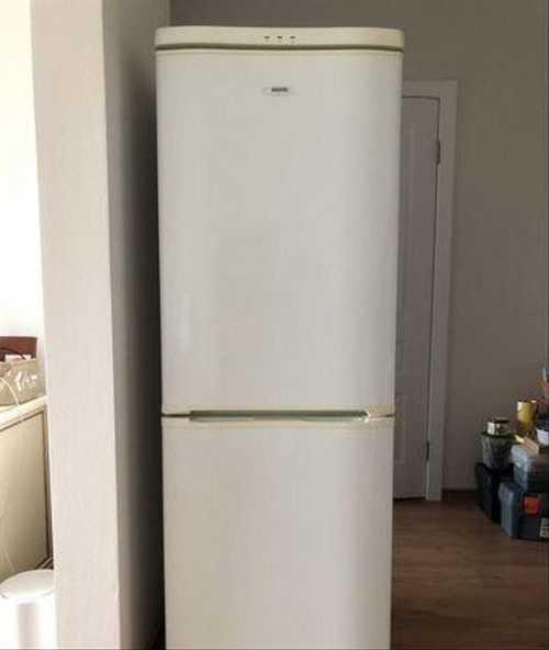 Холодильник бу sanyo SR-EC30B(W)