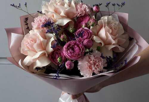 Букет с розами Софи Лорен