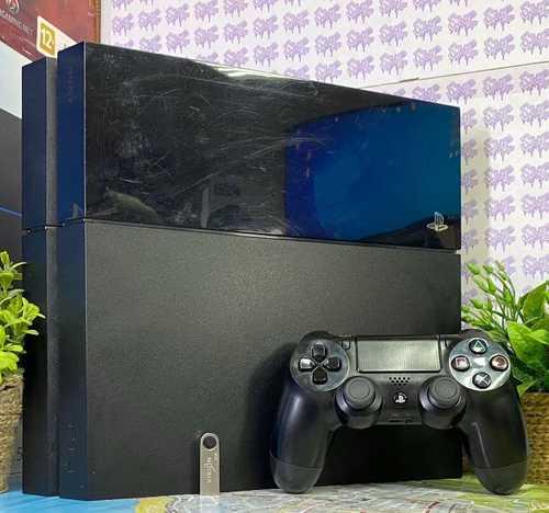 Прошитая Sony PS4 9.00 GoldHen + Игры