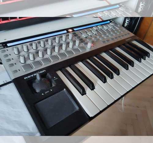 Midi клавиатура novation remote 25sl