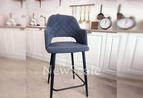 Барные высокие стулья для кухни со спинкой