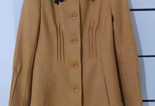Пальто женское демисезонное 44