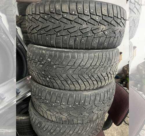 Nokian Tyres Hakkapeliitta 7 205/50 R17 93T