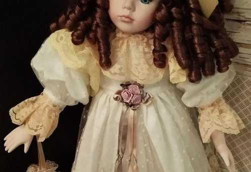 Фарфоровая кукла Remeco