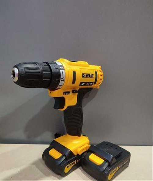 Шуруповёрт аккумуляторный Dewalt 12V