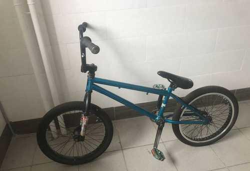 Велосипед BMX Mongoose