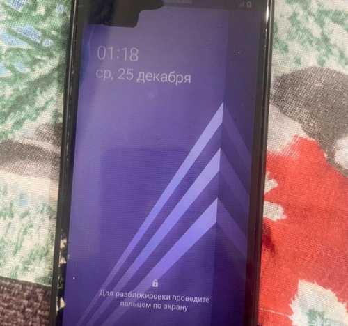 Samsung Galaxy A6, 3/32 ГБ