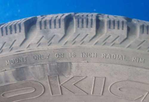 Nokian Tyres Hakkapeliitta 4 235/60 R16