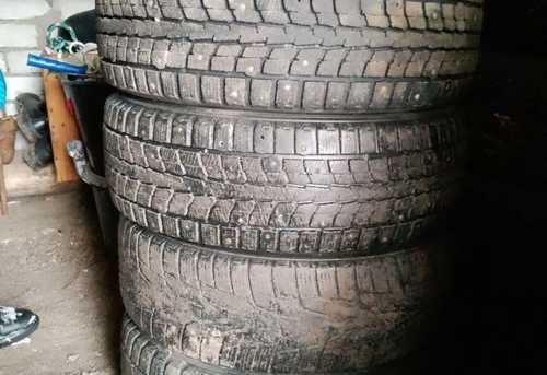 Dunlop Bi-Guard 950L 185/65 R15