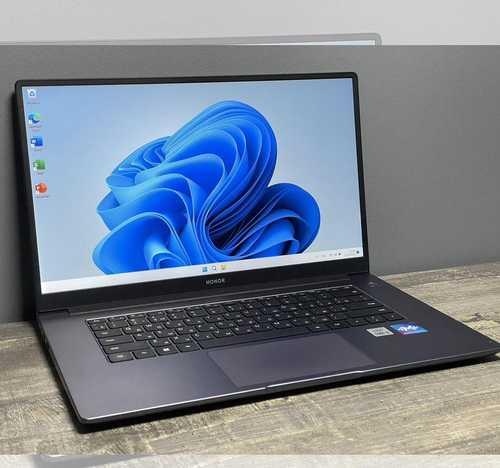 Ноутбук Honor MagicBook 15 Intel I3 10110U 8/256