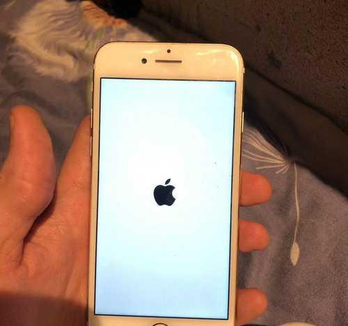 iPhone 8, 64 ГБ