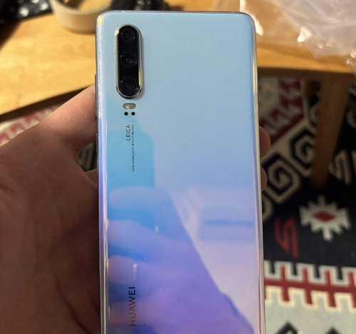 Huawei P30, 6/128 ГБ