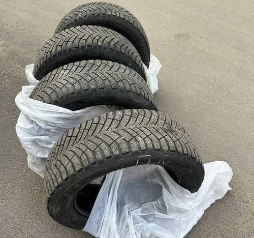 Michelin X-Ice North 4 SUV 235/55 R18