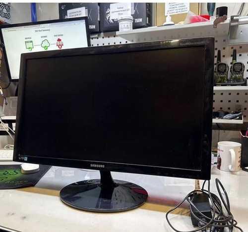 Монитор Samsung S24B300HL LED 24"