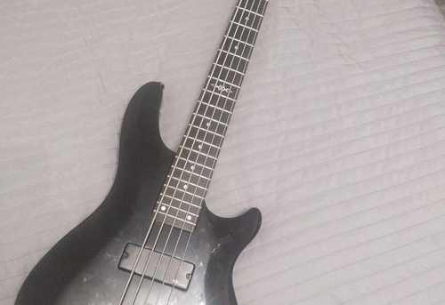 Бас гитара schecter 5 струнный