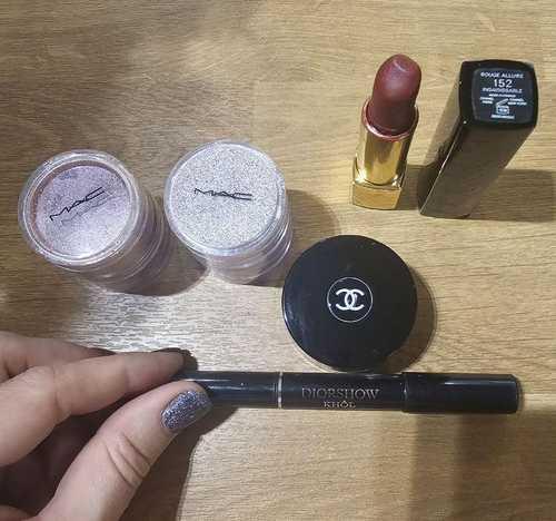 Chanel Mac Dior Burbarry