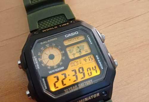 Часы наручные Casio Collection AE-1200WH-1B
