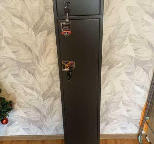Оружейный сейф чирок 1520
