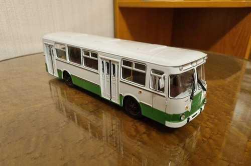 Лиаз 677м Советский автобус 1:43