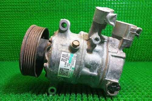 Компрессор кондиционера 5K0820803C Skoda Octavia