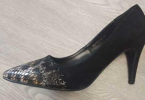 Туфли женские черные 37 размер новые