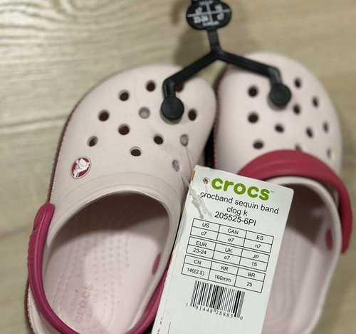 Новые Crocs для девочки