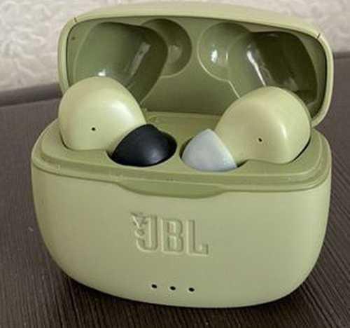 Наушники JBL