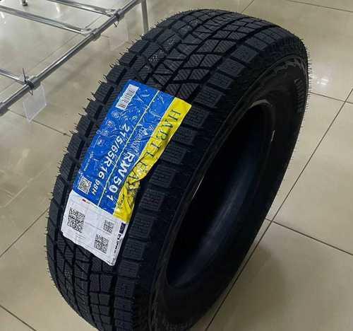 Habilead IceMax RW501 215/65 R16 98H