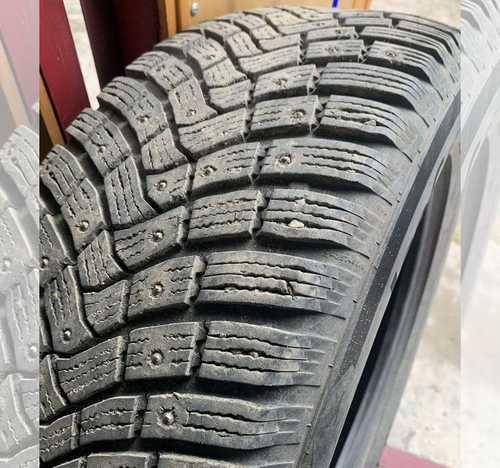 Continental IceContact 3 SUV 235/60 R18