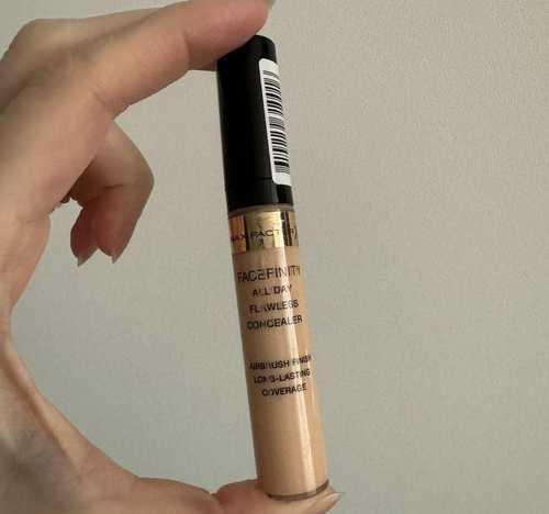 Max factor facefinity консилер