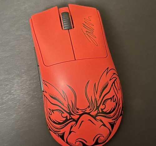 Razer deathadder v3 pro Faker Edition