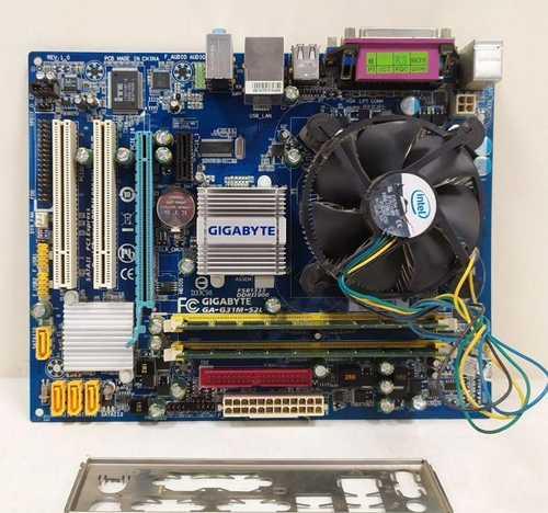 Комплект gigabyte GA-G13M-S2L/E2200/2GB DDR2