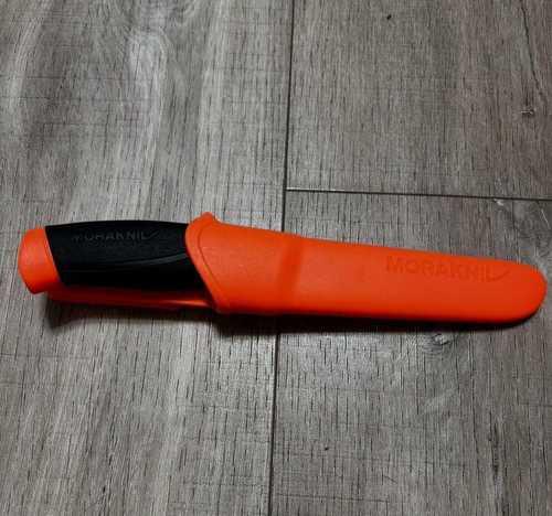 Нож Morakniv Companion