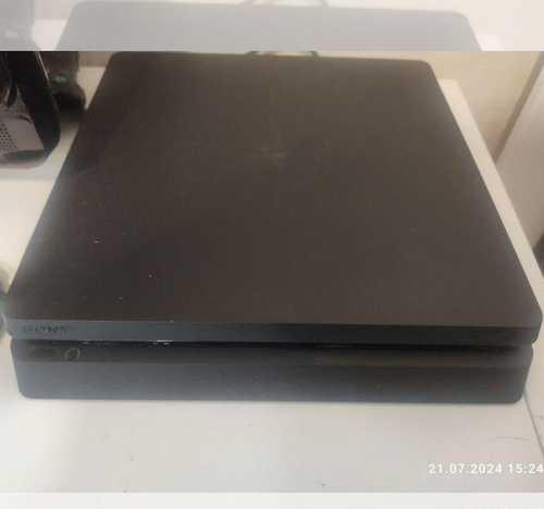 Игровая приставка ps4 slim 500 gb