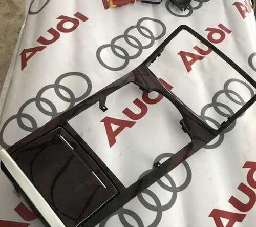 Audi A8 D3 Декоративная вставка центральной консол