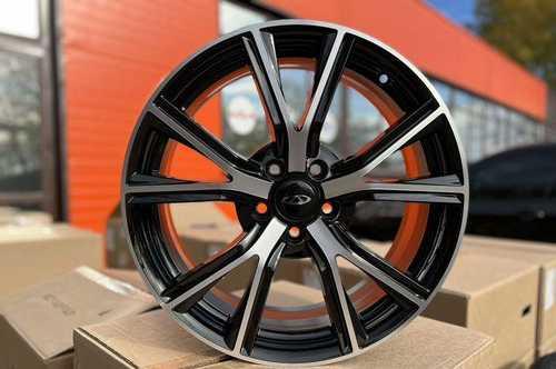 Новые литые Россия R18 на Chery Tiggo 8 Pro Max