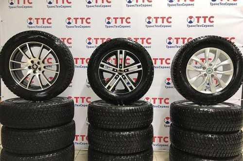 Pirelli Formula Ice 225/65 R17