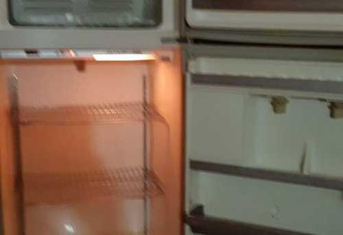 Продам холодильник в нерабочем состоянии