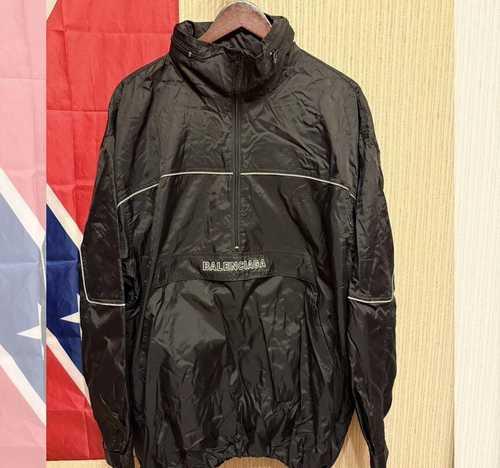 Ветровка Balenciaga В наличии