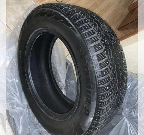 Pirelli Formula Ice 225/65 R17