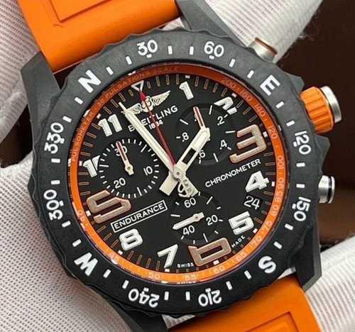 Мужские наручные часы Breitling оранжевый