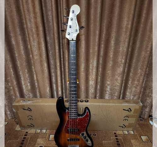 Fender/Squier Jazz Bass 5, 2021, Alnico, Push-Pull