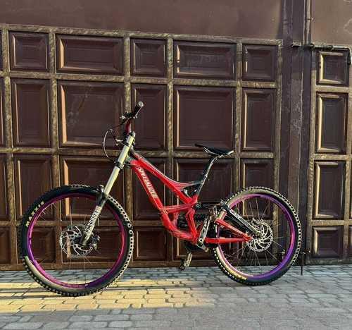 Велосипед для даунхилла specialized