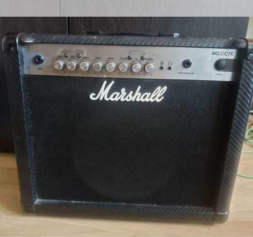 Гитарный комбоусилитель Marshall MG30CFX